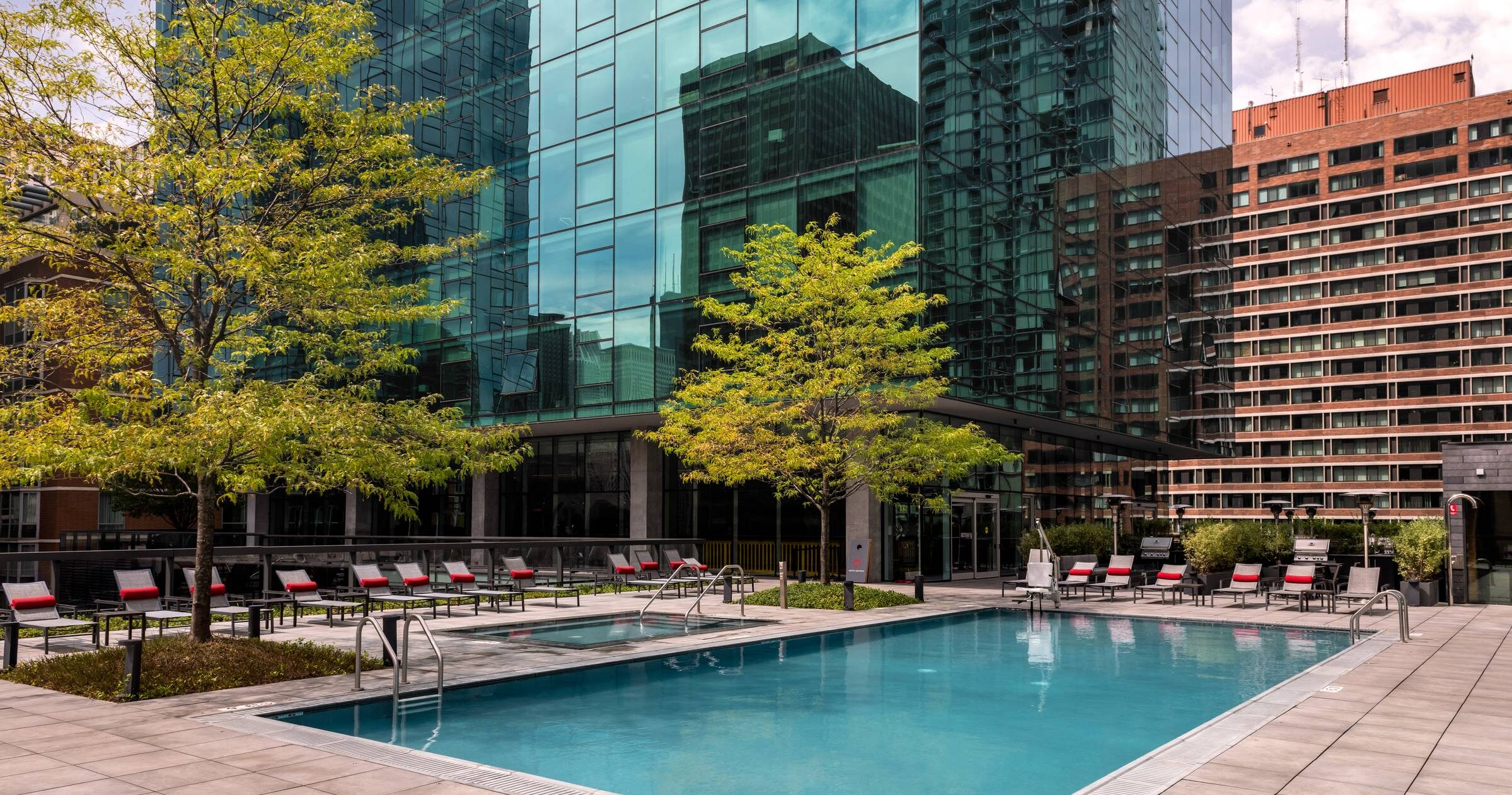 Optima Signature® | Luxury High-Rise Apartments in Downtown Chicago, IL